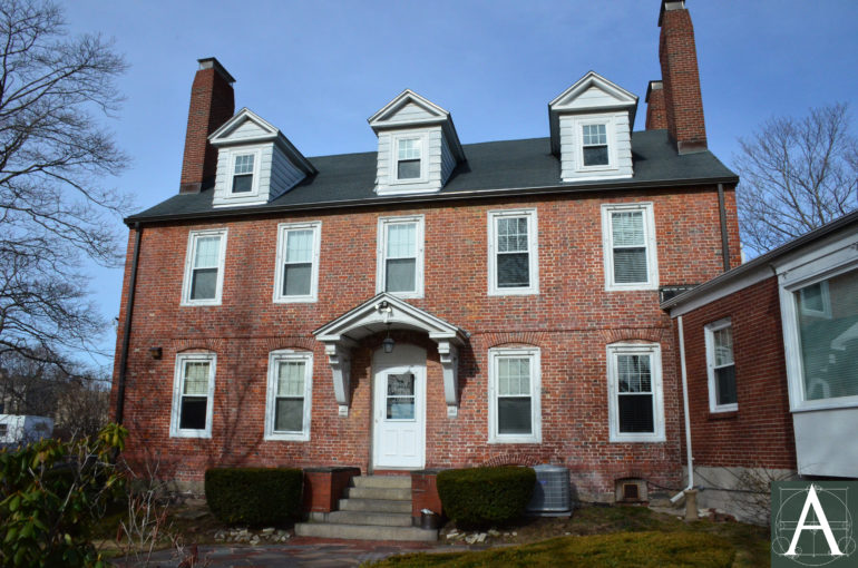 1683-1689 - Medford, MA - 13 Bradlee Road - Jonathan Wade House